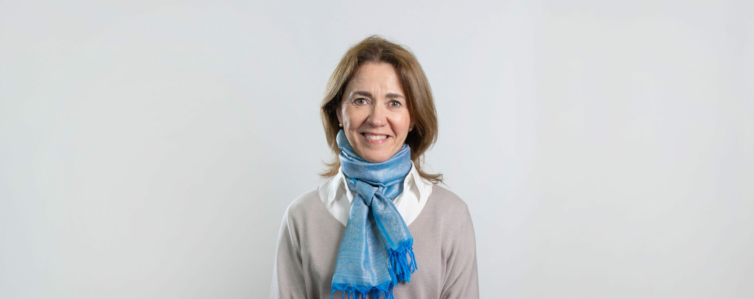 Jacqueline Dussaillant publica dos relevantes artículos académicos ...